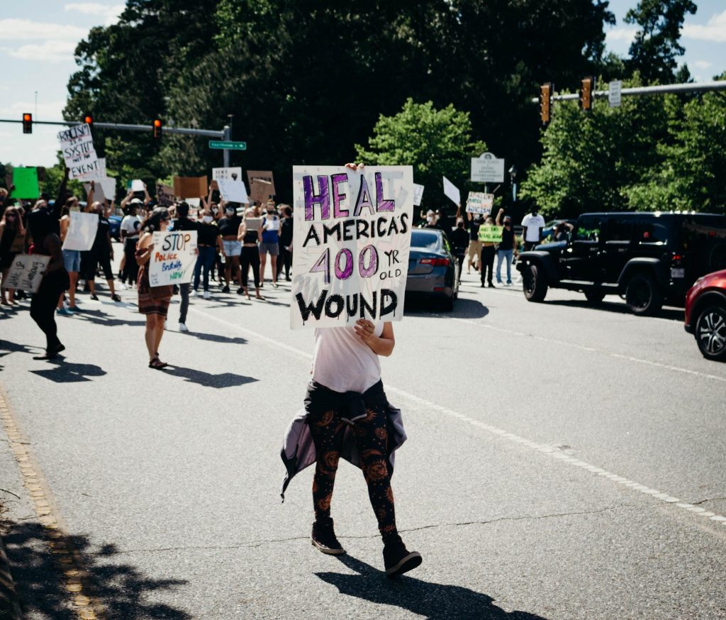 Williamsburg residents organize protests highlighting police brutality ...