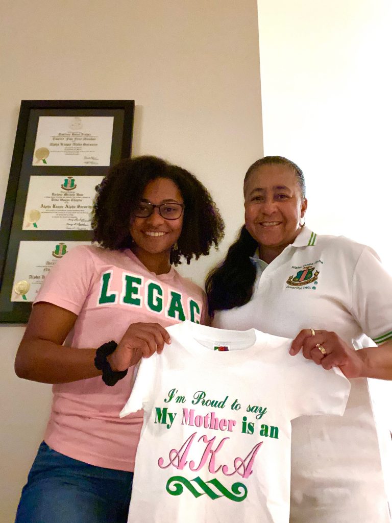 Alpha Kappa Alpha, Inc. Nu Chi chapter President Alexis Archer '22 ...