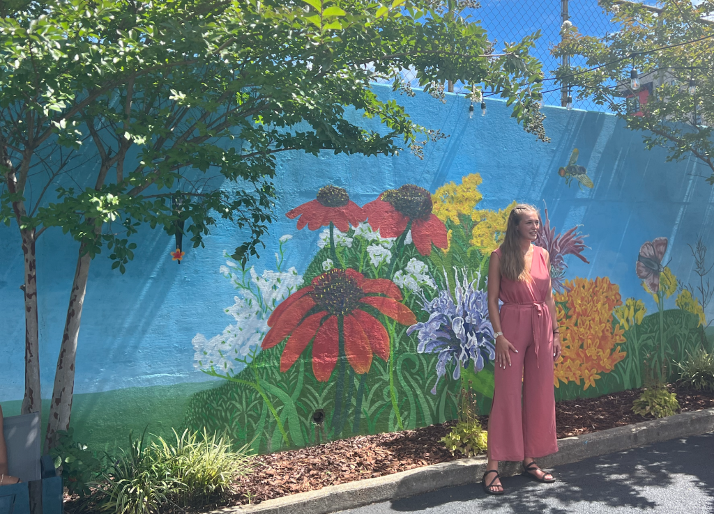 Silver Hand Meadery's new mural depicts local pollinators, first mural ...